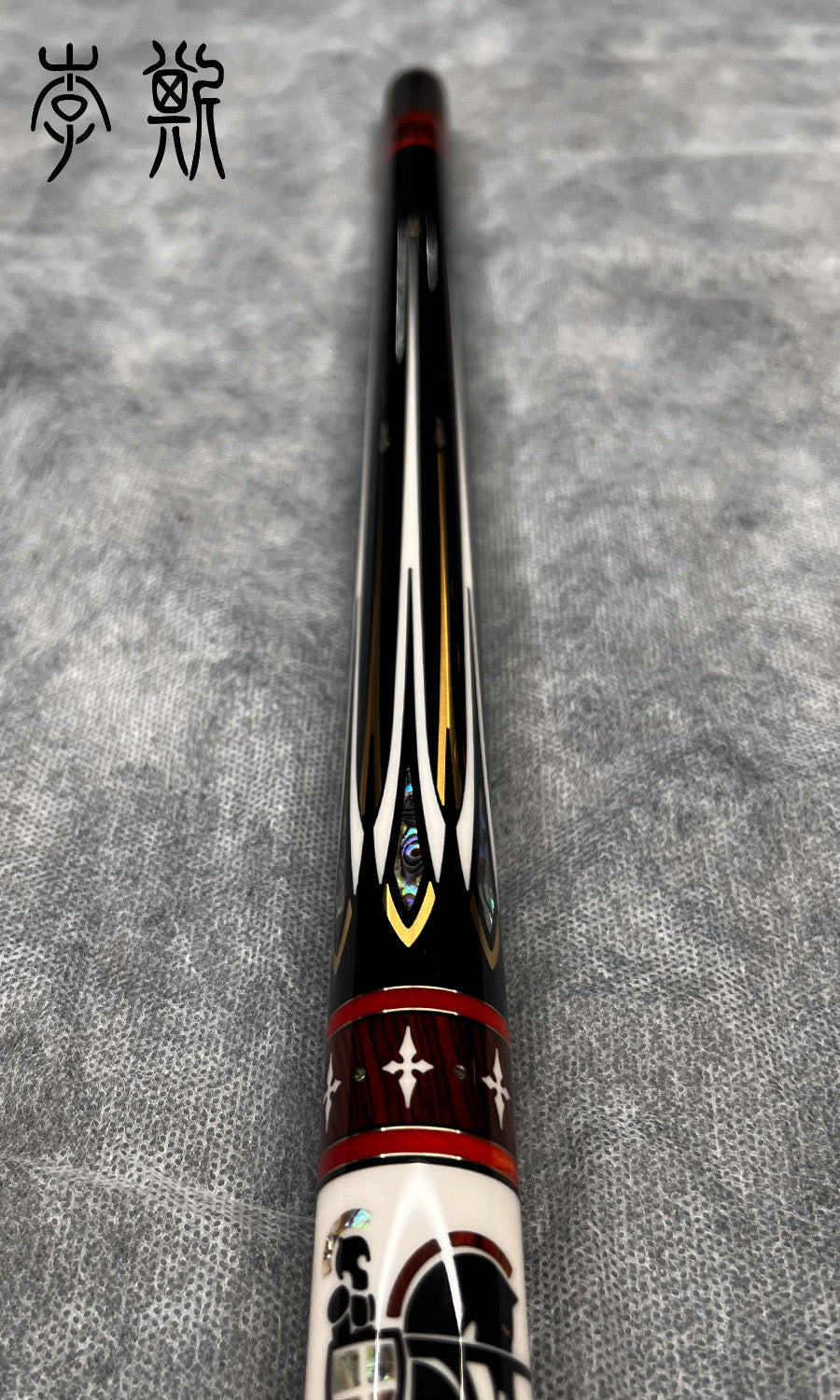 Cuelees - Knight (Red) LS-A09 – Pro Billiard Cues