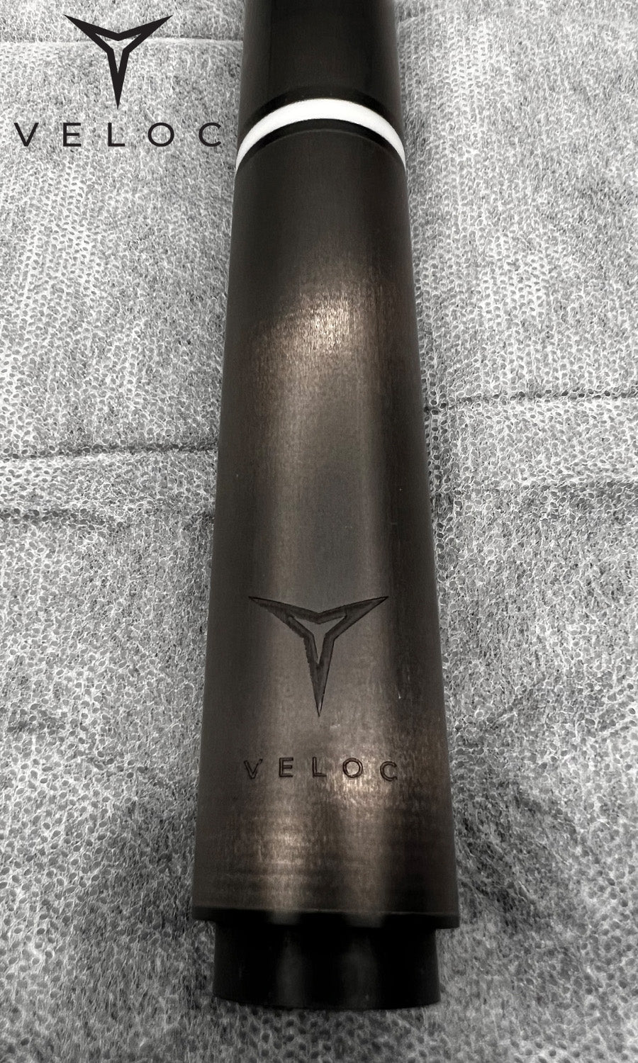 Veloc Carbon Jump Cue – Pro Billiard Cues